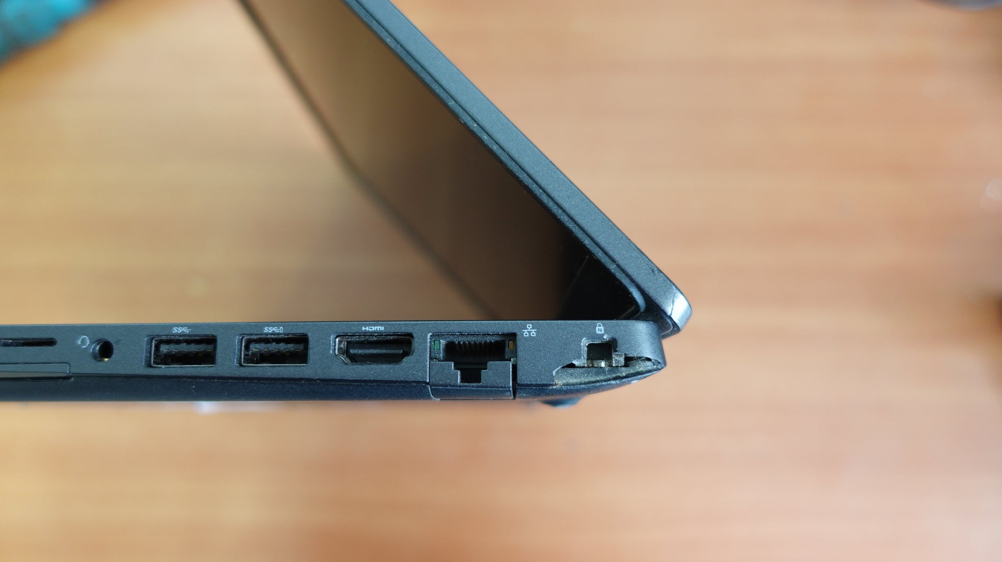 LAPTOP — atxcomputers.ro